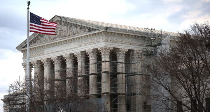 Le droit du sol aux États-Unis: un principe constitutionnel en débat