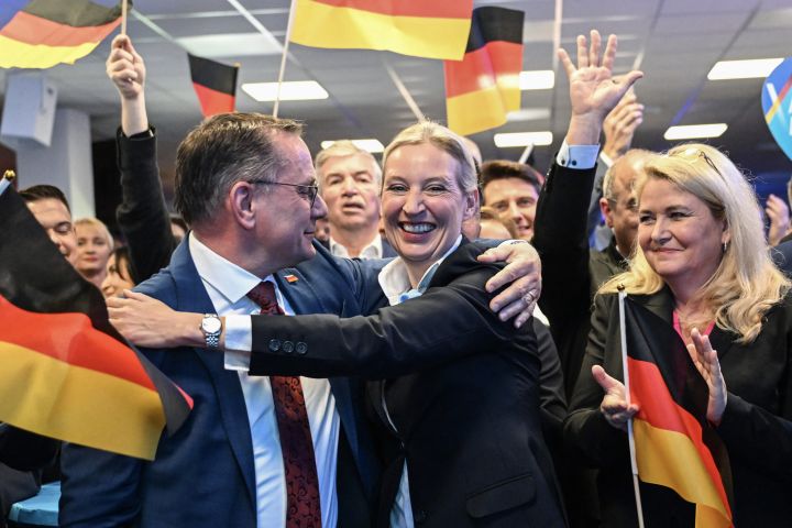 Allemagne: les conservateurs vainqueurs des élections, record pour l'extrême droite