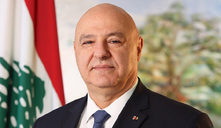 Aoun promet justice pour les victimes de l’explosion du port de Beyrouth