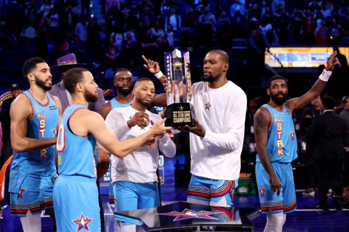 NBA: l'équipe des "OGs" remporte le All-Star Game, Wembanyama brille