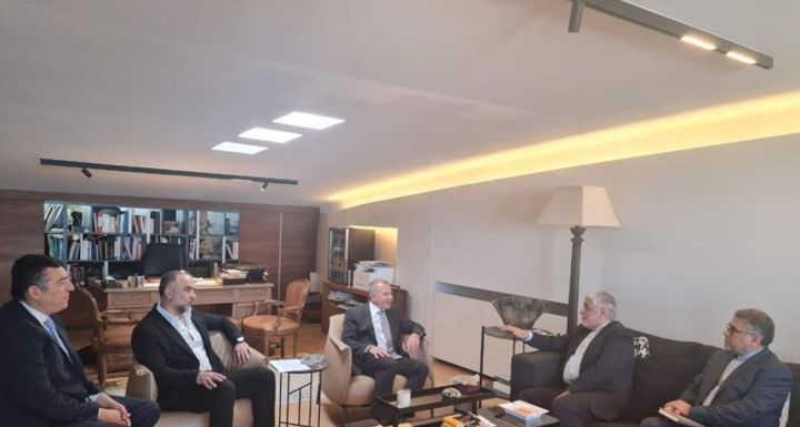 La rencontre entre Bassil et l'envoyé du ministre iranien des Affaires ...